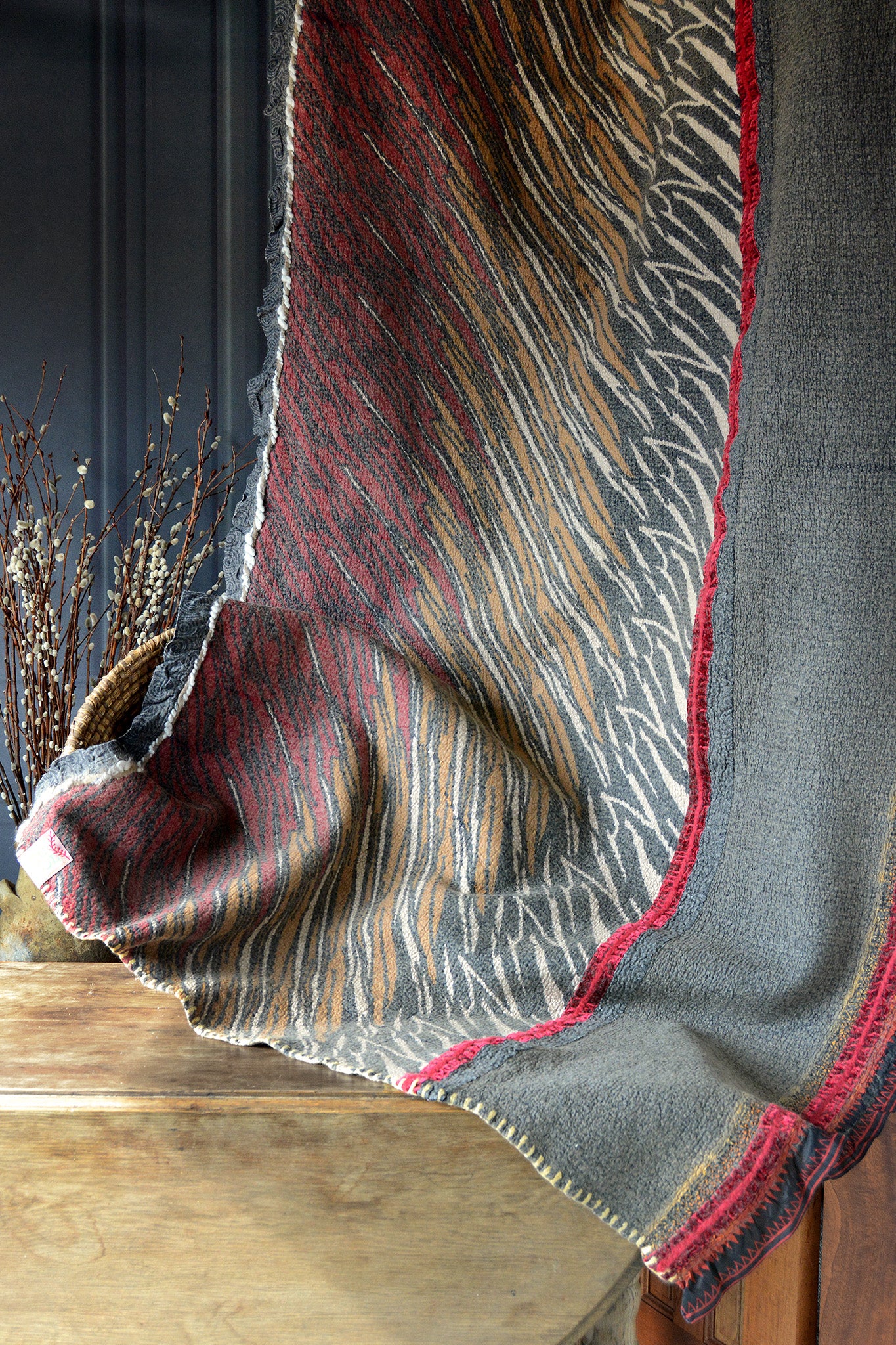 Cosset & Lock - Throw – Cosset and Lock