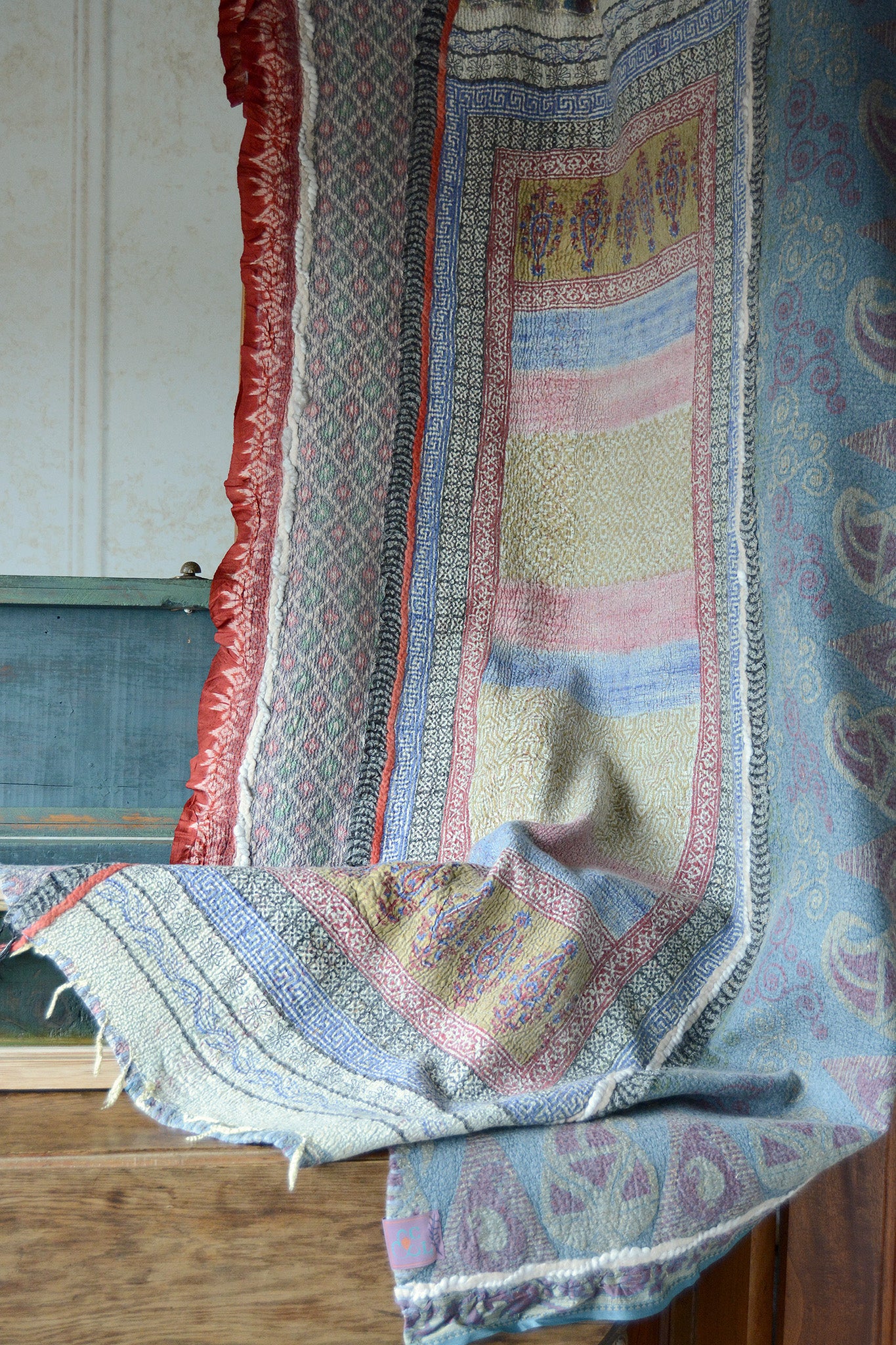 Cosset & Lock - Throw – Cosset and Lock